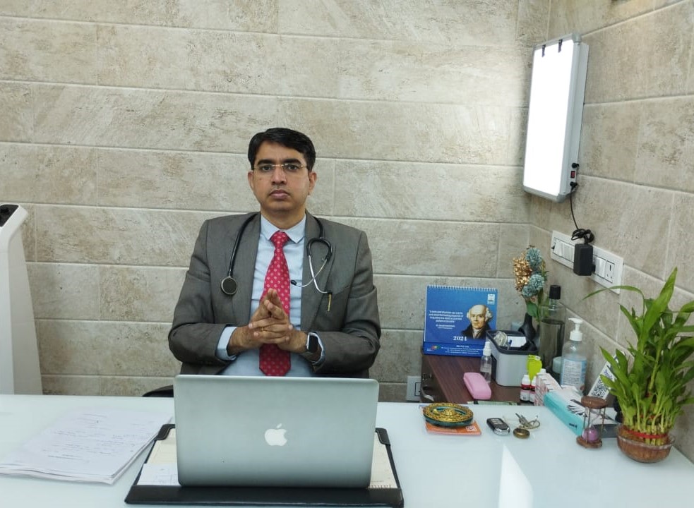 Best Homeopathy Doctor in Faridabad - Dr. Abhishek Kasana